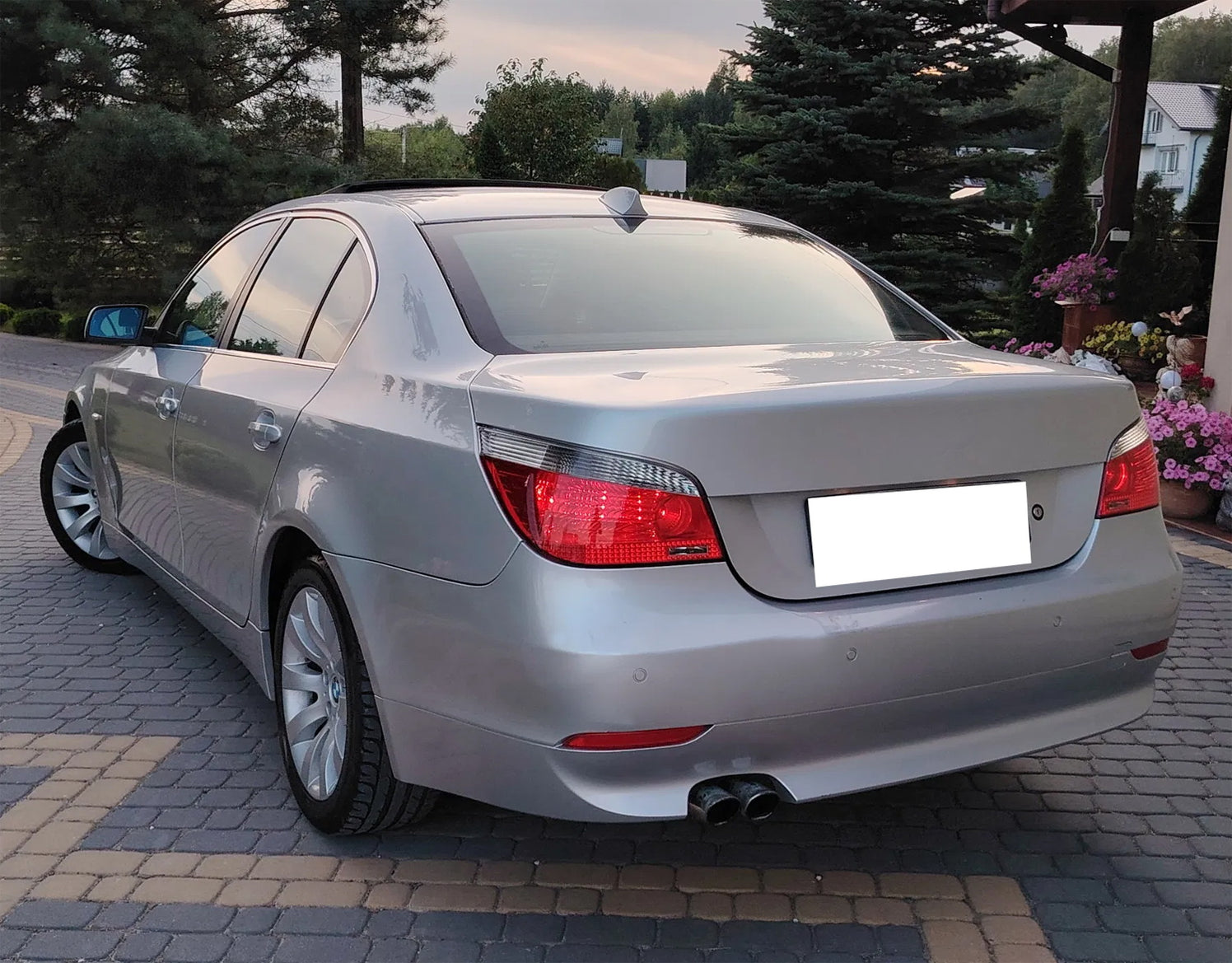 LH RH OE-Spec Rear Bumper Reflector Replacements For BMW 2003-2007 E60 ...