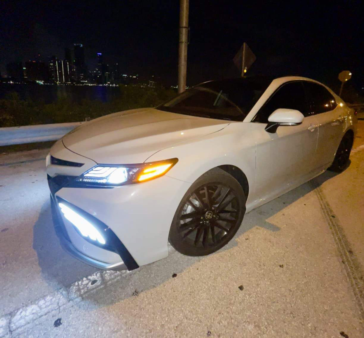 Switchback Sequential Blink LED DRL Daylight Kit For 21+ Toyota Camry ...