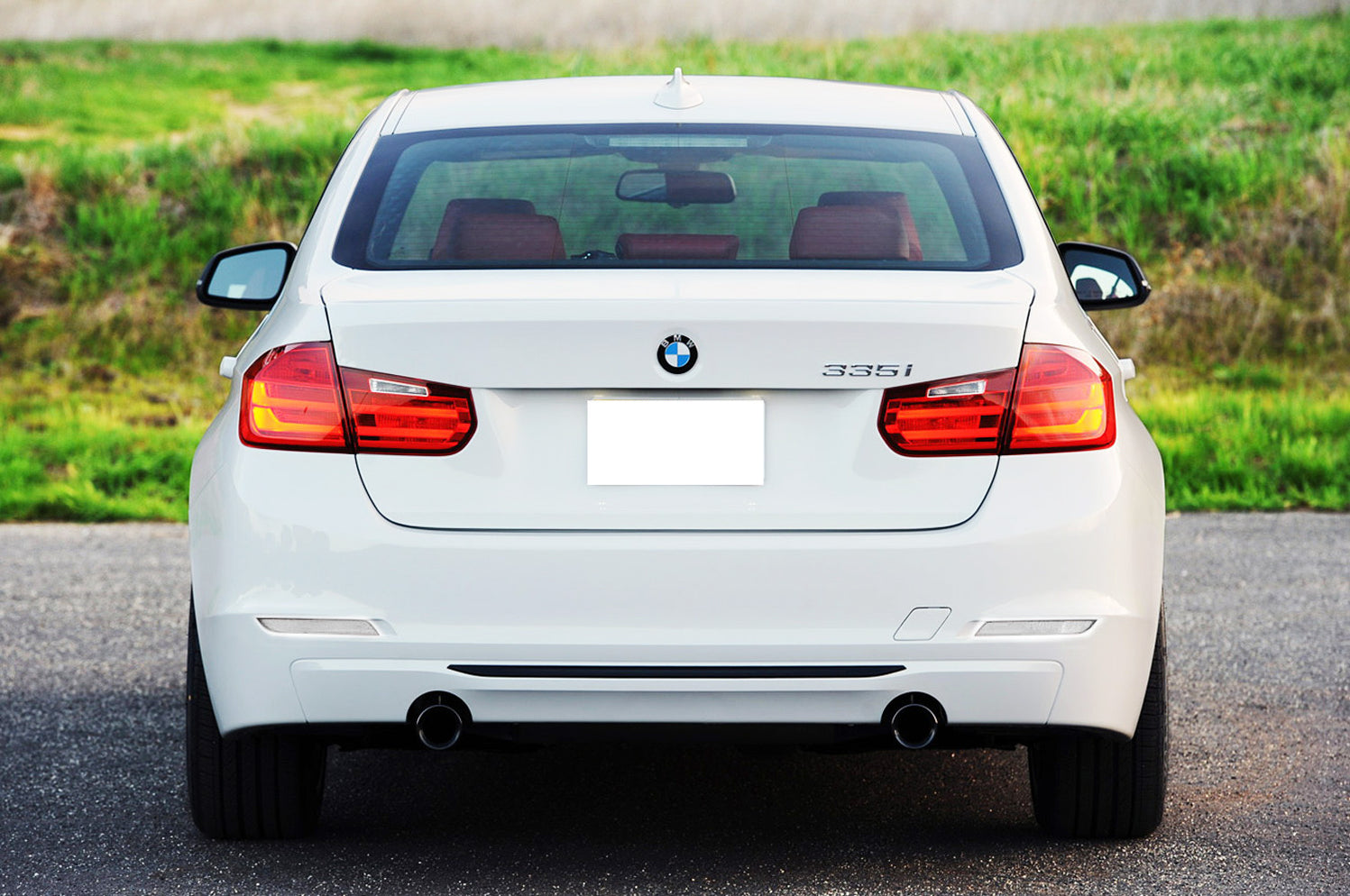 OE-Spec Clear Rear Bumper Reflector Lens Assy For BMW F30 F31 F32 F33 ...