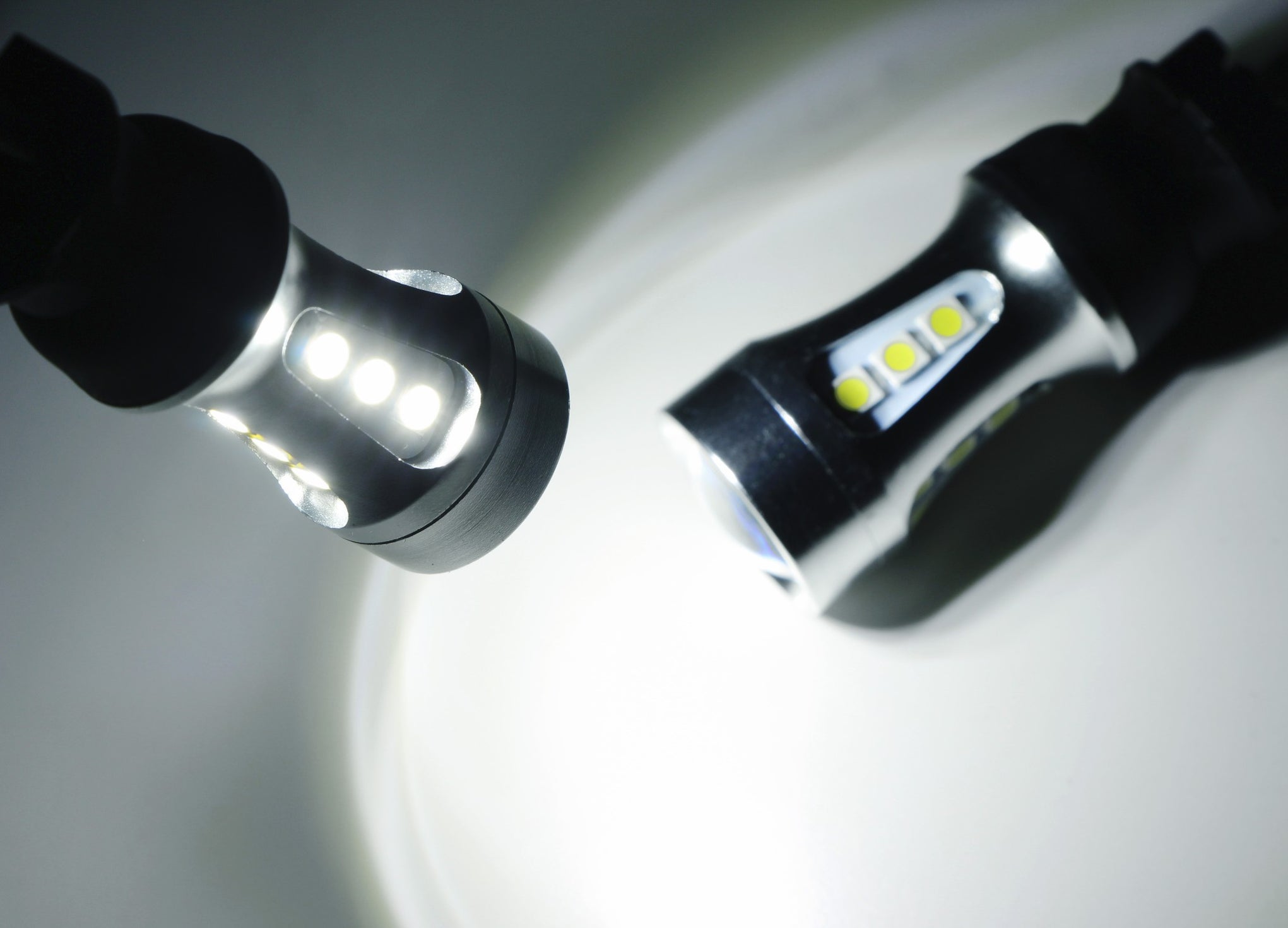 White CANbus PW24W LED Bulbs For BMW F30 3-Series VW MK7 Golf Halogen ...