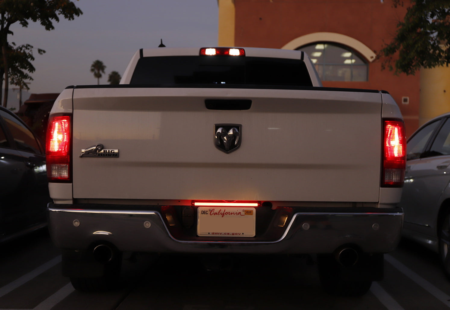 Smoked Lens F1 Strobe Flash LED Tailgate ID Lightbar For 06+ Dodge Ram ...