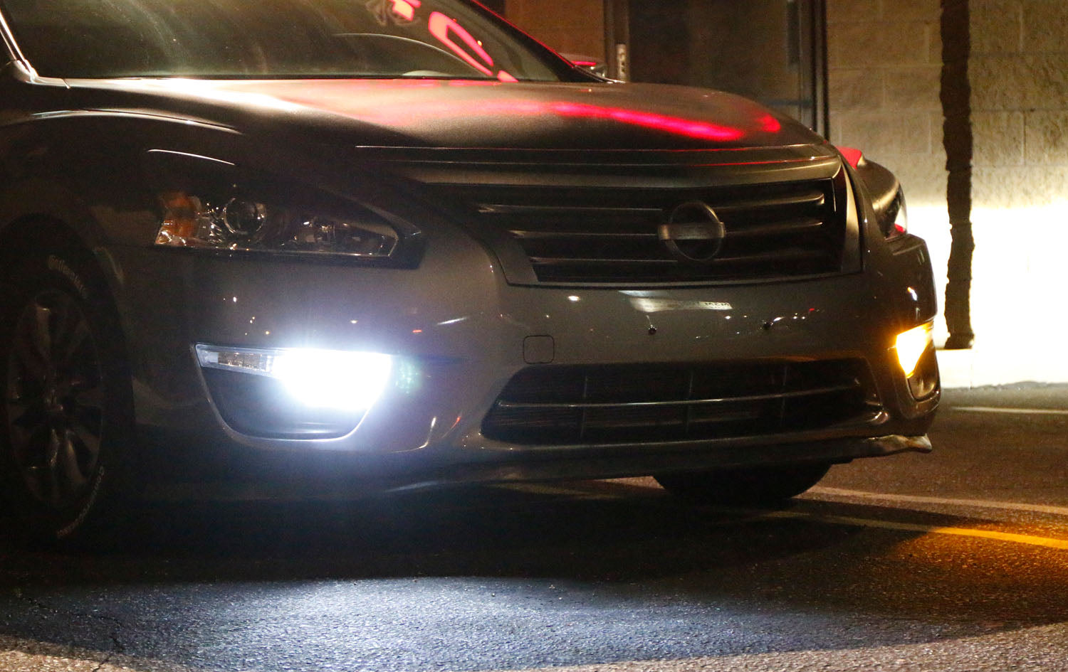 White/Amber Dual Color Switchback 1157 2357 S25 LED Bulbs For Front Tu ...