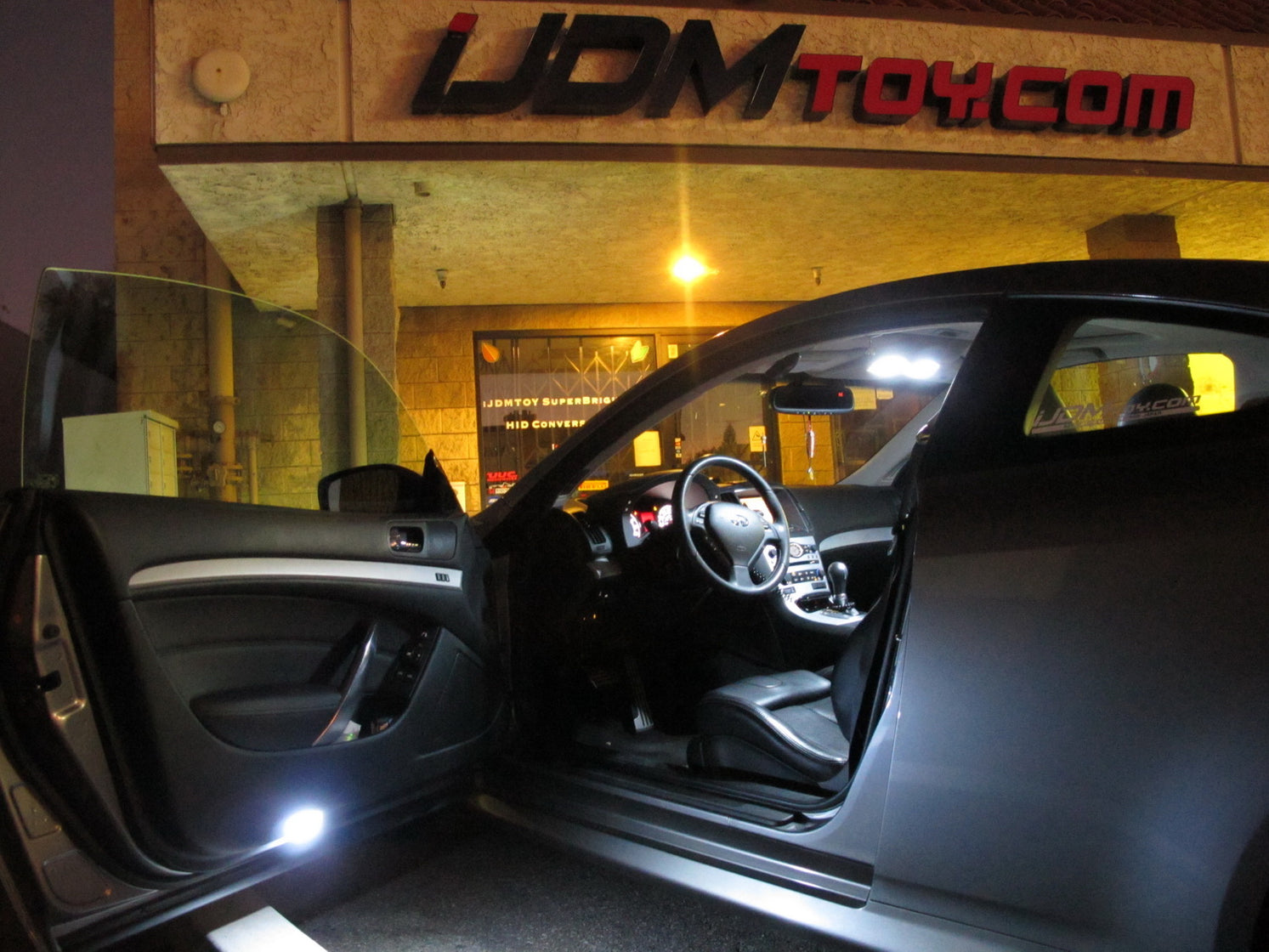 White Full LED Side Door Courtesy Light Kit For Infiniti G35 G37 M37 Q ...