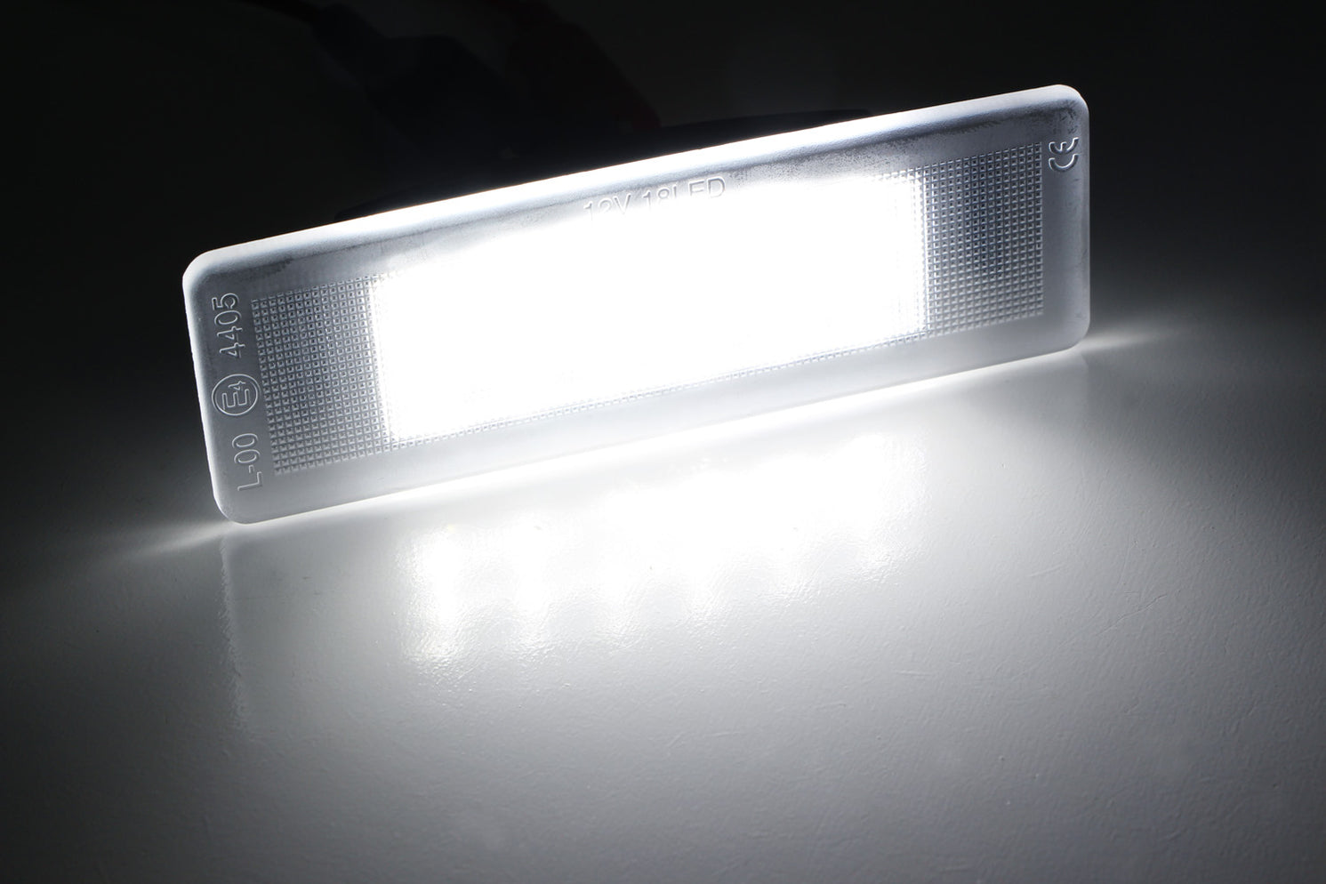White CAN-bus LED License Plate Lights Assy For Kia Optima K5, Hyundai ...