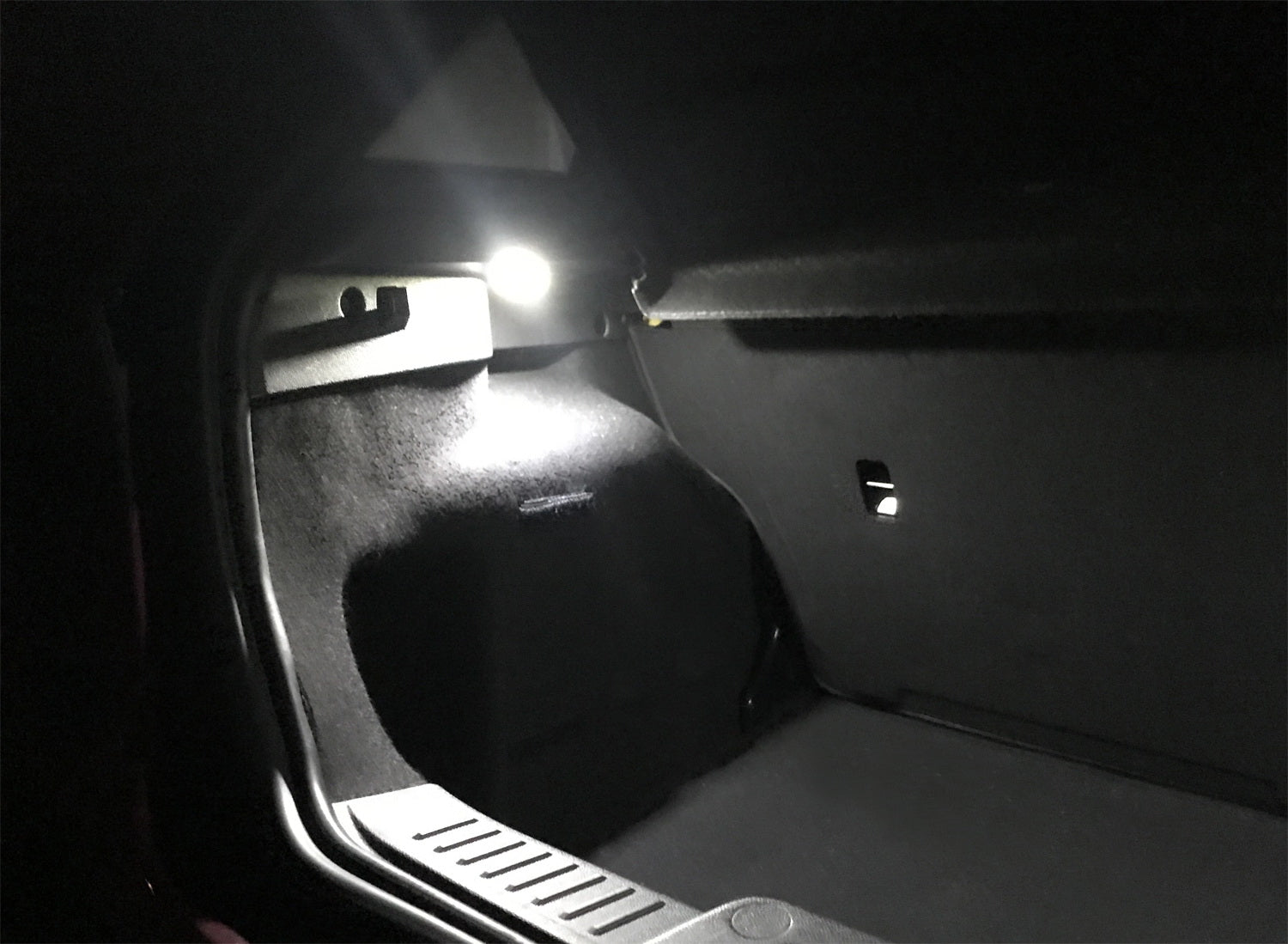 2W High Power White Full LED Trunk Cargo Area Light Assembly For Lexus ...