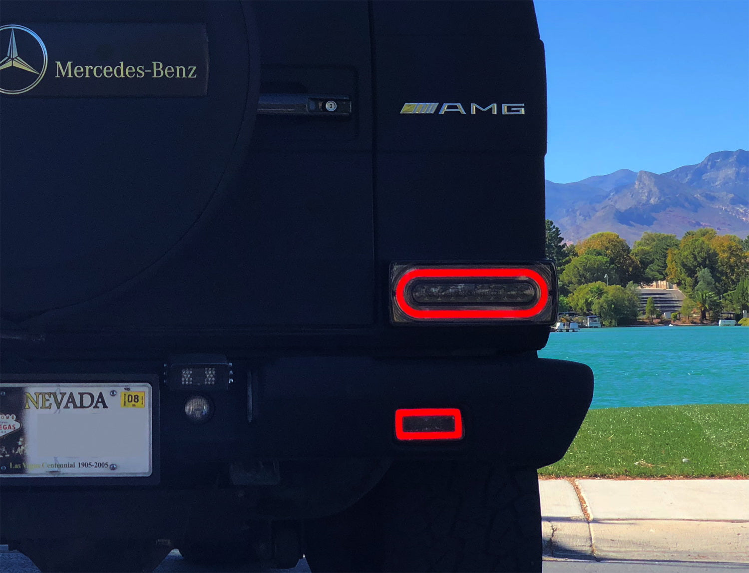 Smoked Lens LED Rear Foglight, Backup Reverse Lamps For Mercedes W463 ...