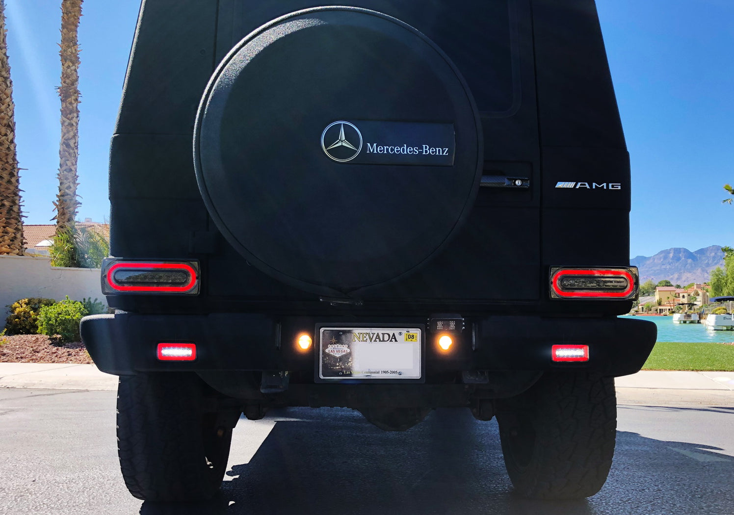 Smoked Lens LED Rear Foglight, Backup Reverse Lamps For Mercedes W463 ...