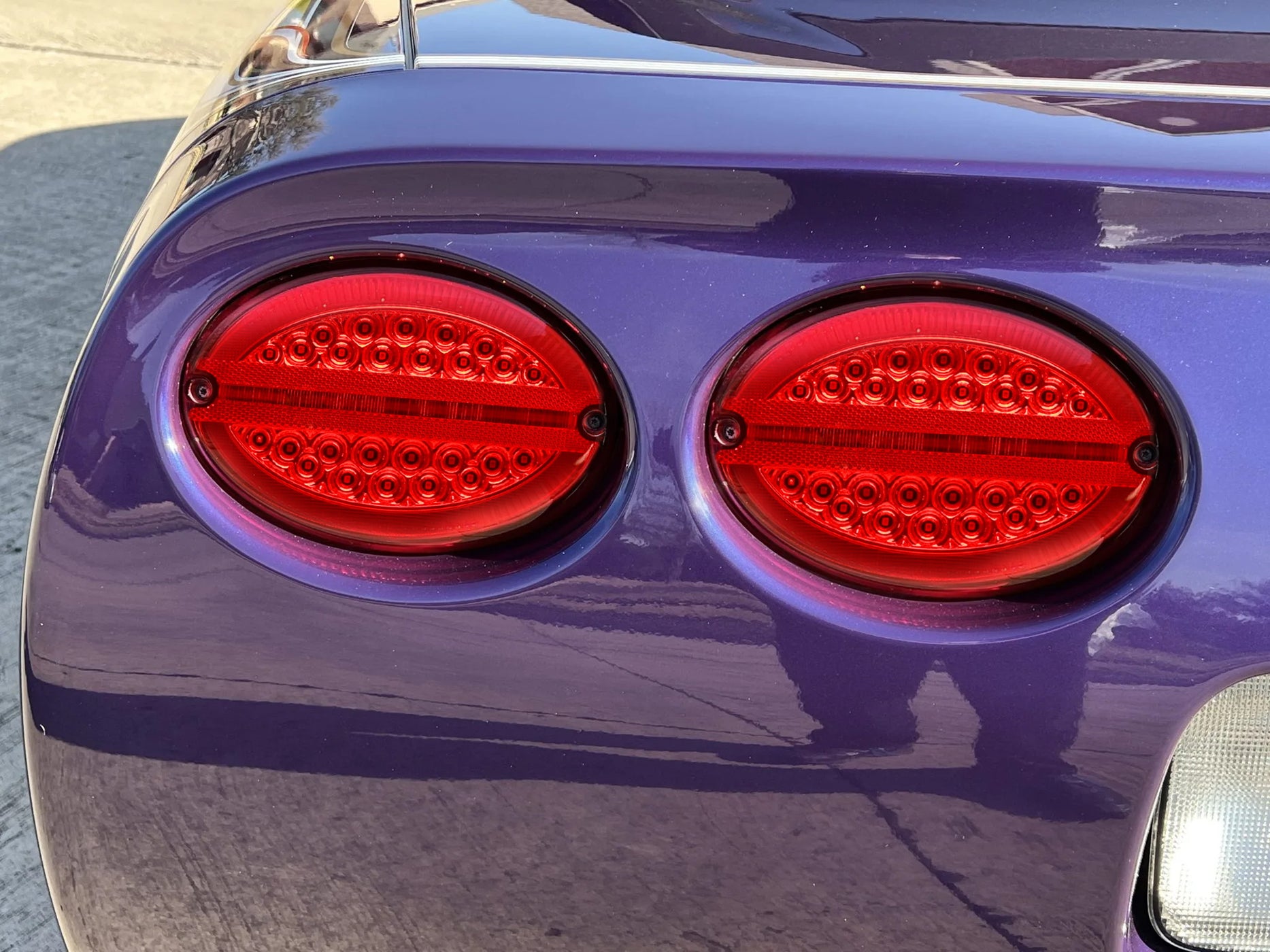 Red/Chrome Full LED Halo/Laser Tail Lights w/Hyper Flash Bypass For C5 ...