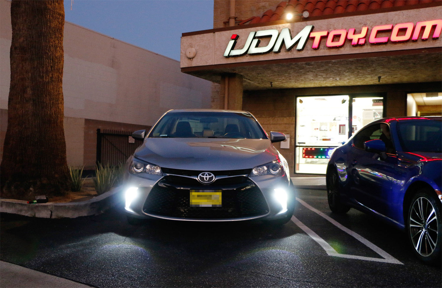 Switchback LED Daytime Running Light Kit w/Turn Signal For 15-17 Toyot ...