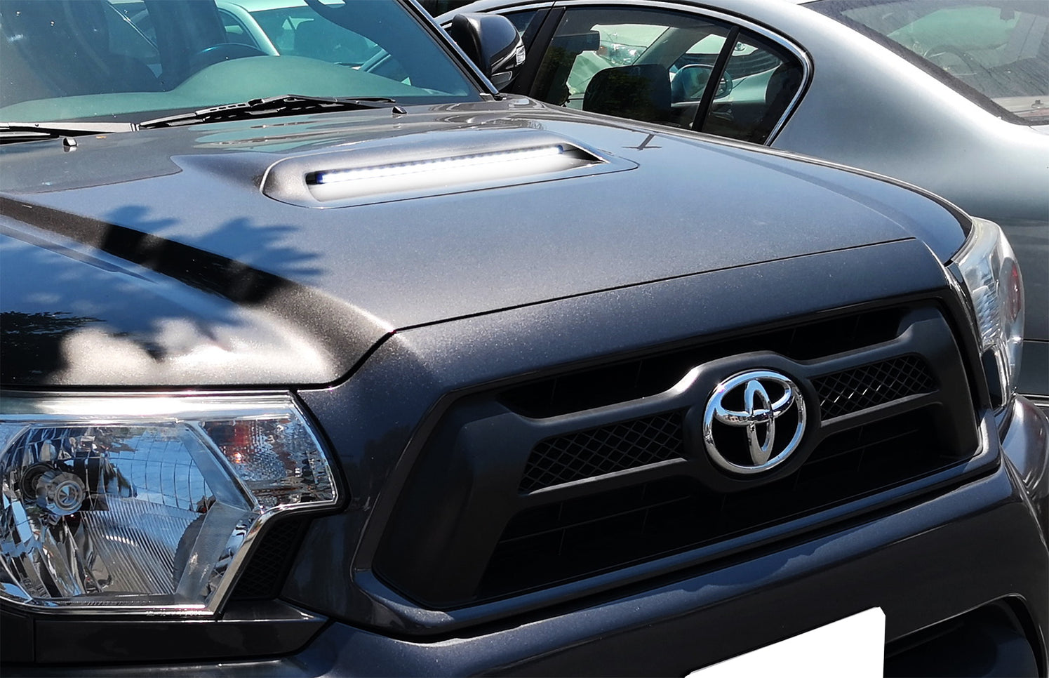 Tacoma Hood Scoop Light