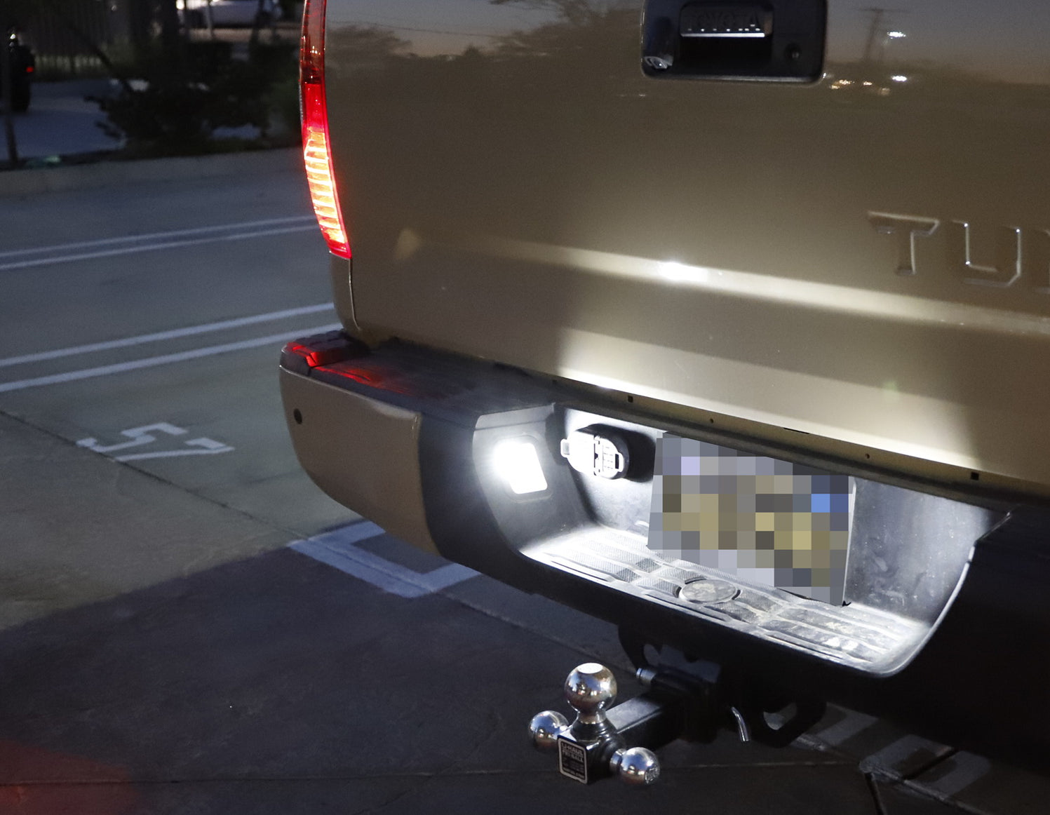 OE-Fit 3W Full White LED License Plate Light Kit For 14-23 Toyota Tund ...